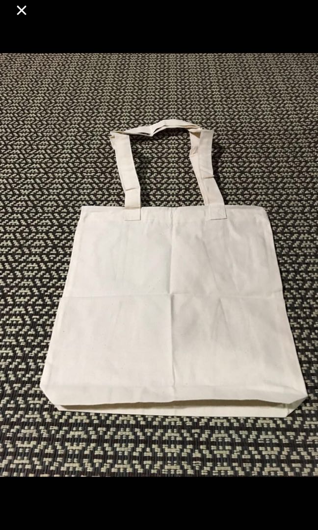 Blank Canvas Totebag with Zipper, Luxury, Bags & Wallets on Carousell