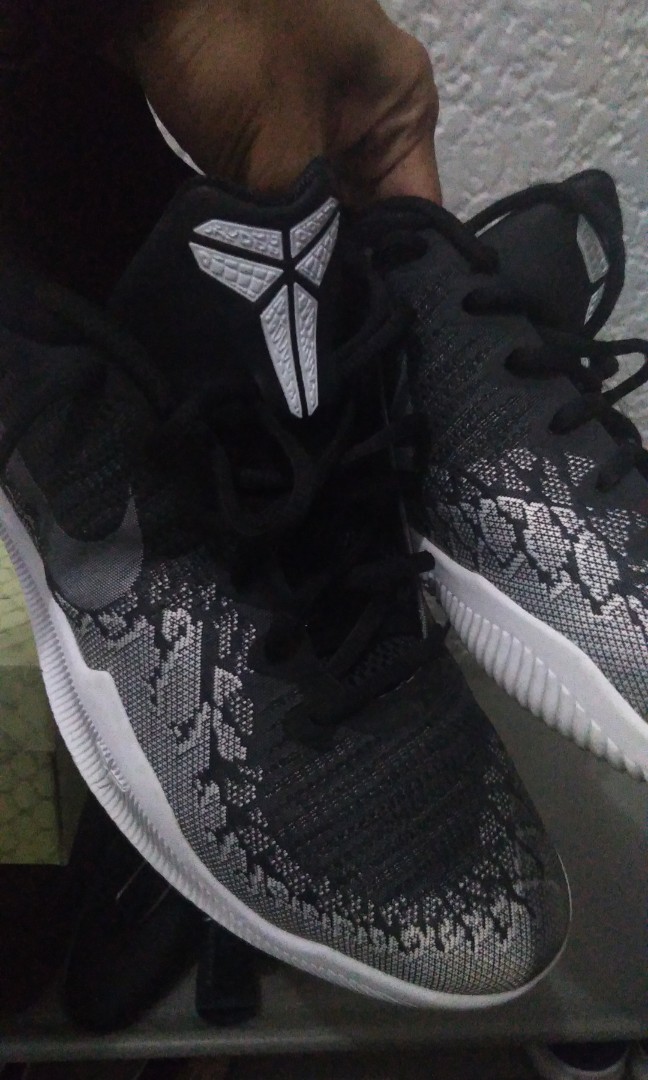 Nike Mamba Rage, Men's Fashion, Activewear on Carousell