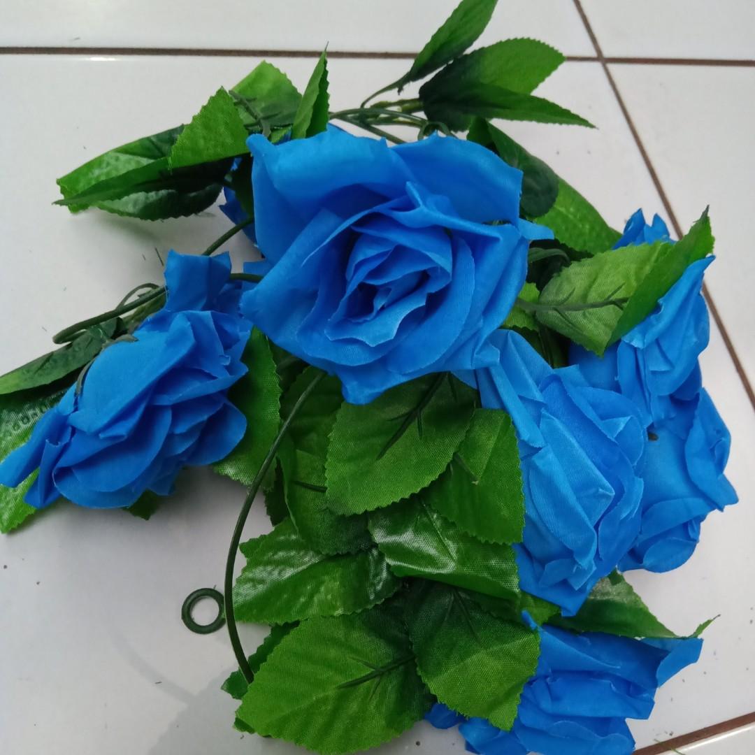Wow 18+ Bunga Mawar Biru Plastik - Gambar Bunga Indah