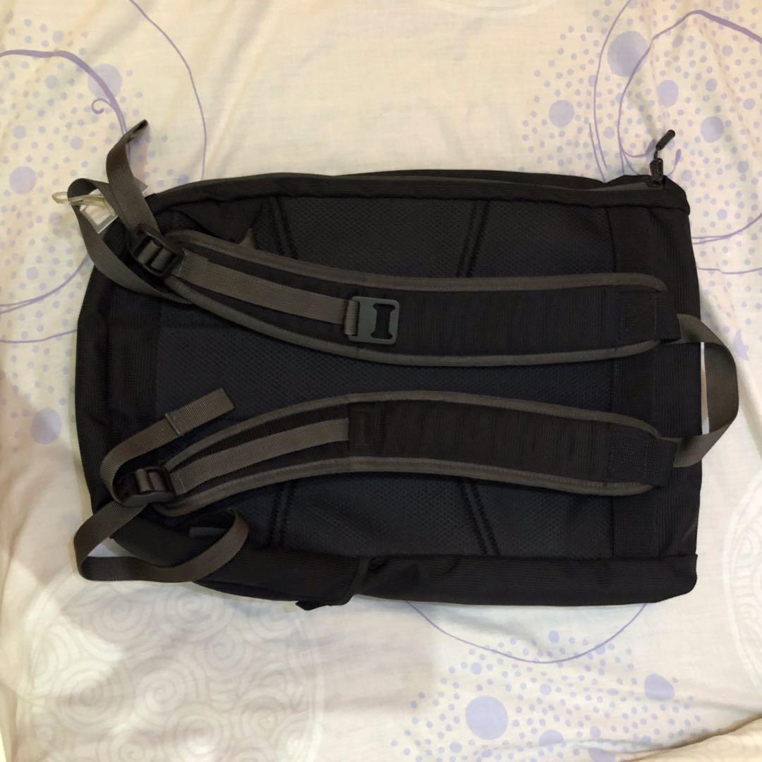 TIMBUK2 Leader Backpack, Men's Fashion, Bags & Wallets, Backpacks on ...