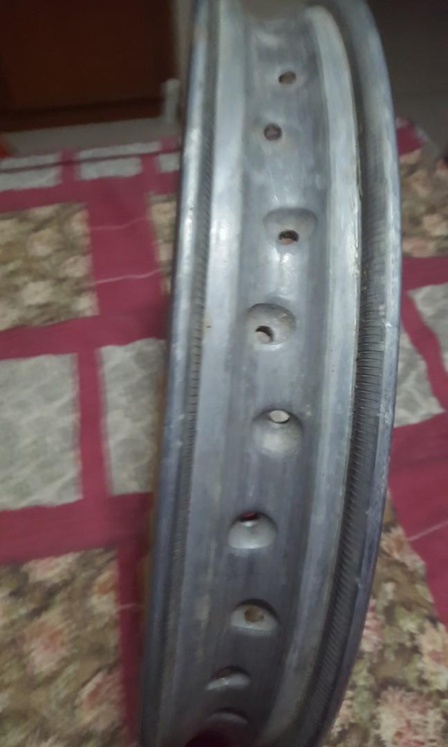 Akront Alloy rim, Motorcycles, Motorcycle Accessories on Carousell