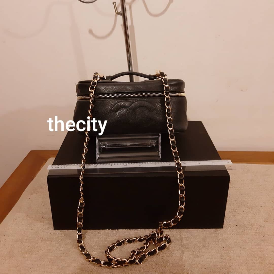 AUTHENTIC CHANEL BLACK CAVIAR LEATHER VANITY BAG- BIG CC LOGO DESIGN ...