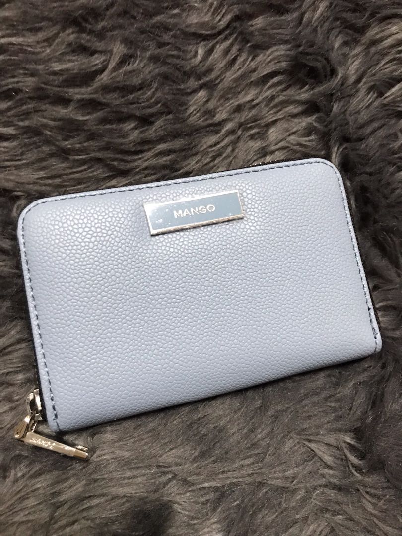 MANGO Medium zip metallic wallet, Women's Fashion, Bags & Wallets ...