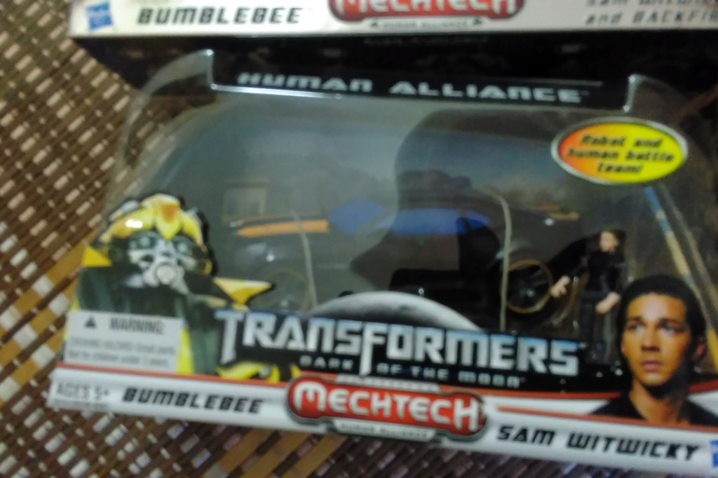 transformers human alliance bumblebee, Hobbies & Toys, Collectibles ...