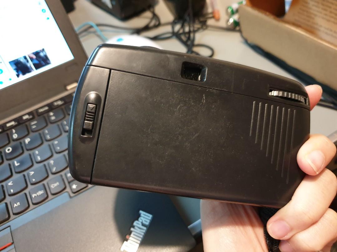 Vintage 35mm fixed focus film camera, Photography, Cameras on Carousell