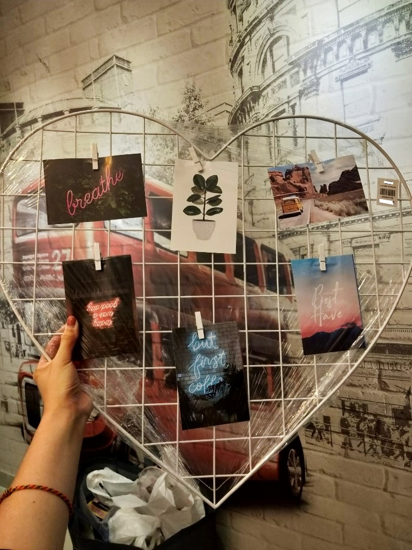 Wire Mesh Grid Photo Frame Heart Shape, Hobbies & Toys, Stationery ...