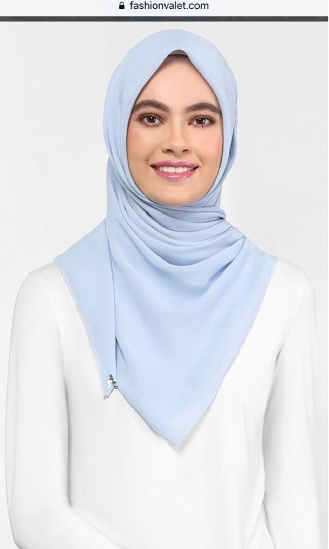 AUTHENTIC DUCK SCARVES, Women's Fashion, Muslimah Fashion, Hijabs on ...