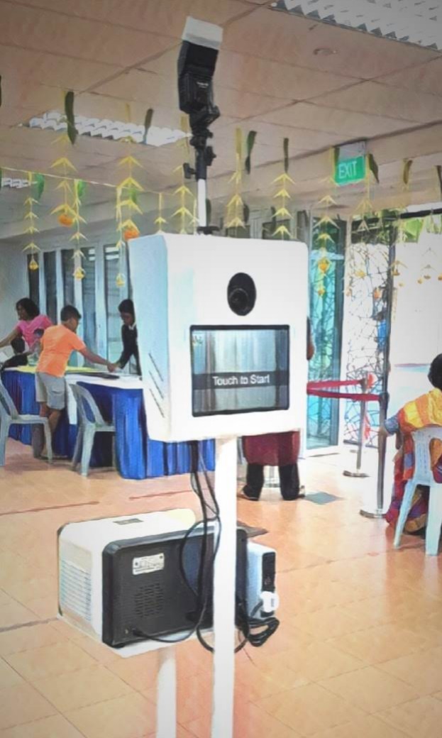 Affordable Photobooth with Unlimited Prints, Tickets & Vouchers, Local ...