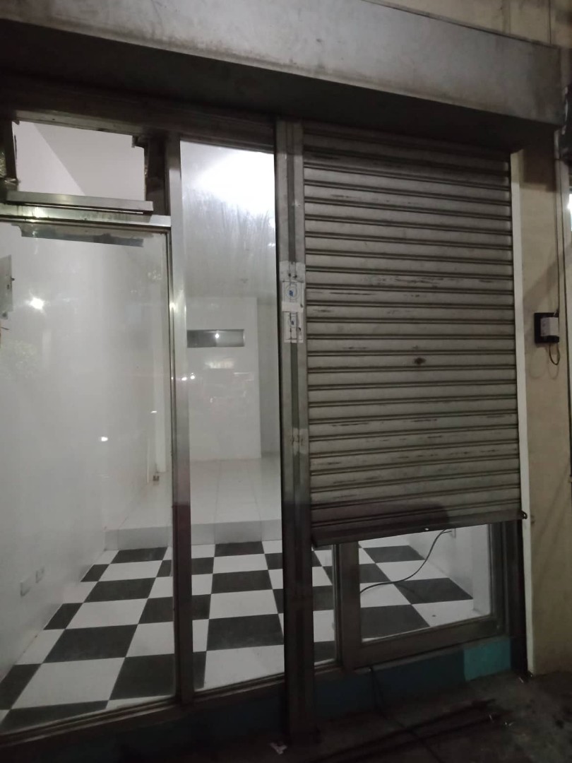 Roll up Doors and Windows, Commercial & Industrial, Construction Tools ...