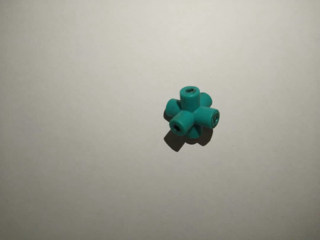 Rubiks cube core, Hobbies & Toys, Toys & Games on Carousell