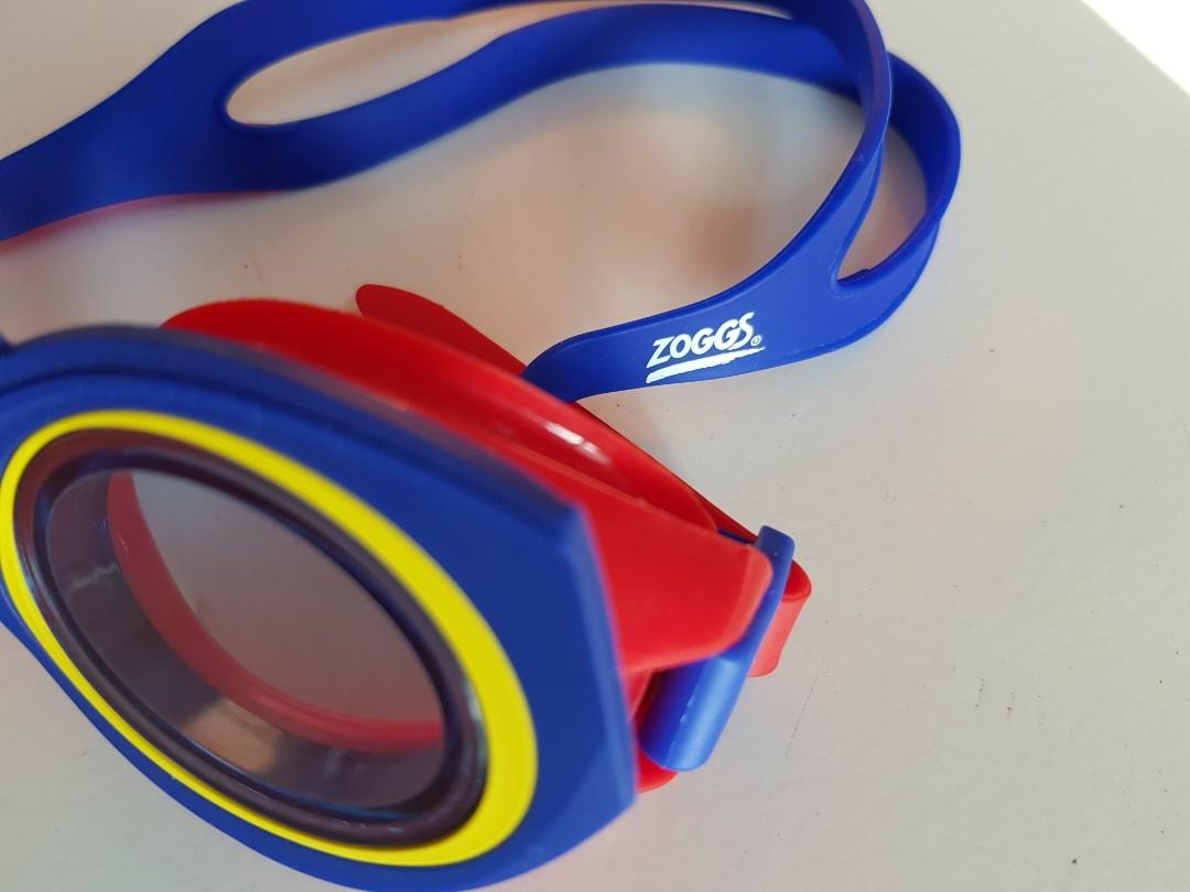Zoggs Goggles Superman for Kids, Babies & Kids, Babies & Kids Fashion ...