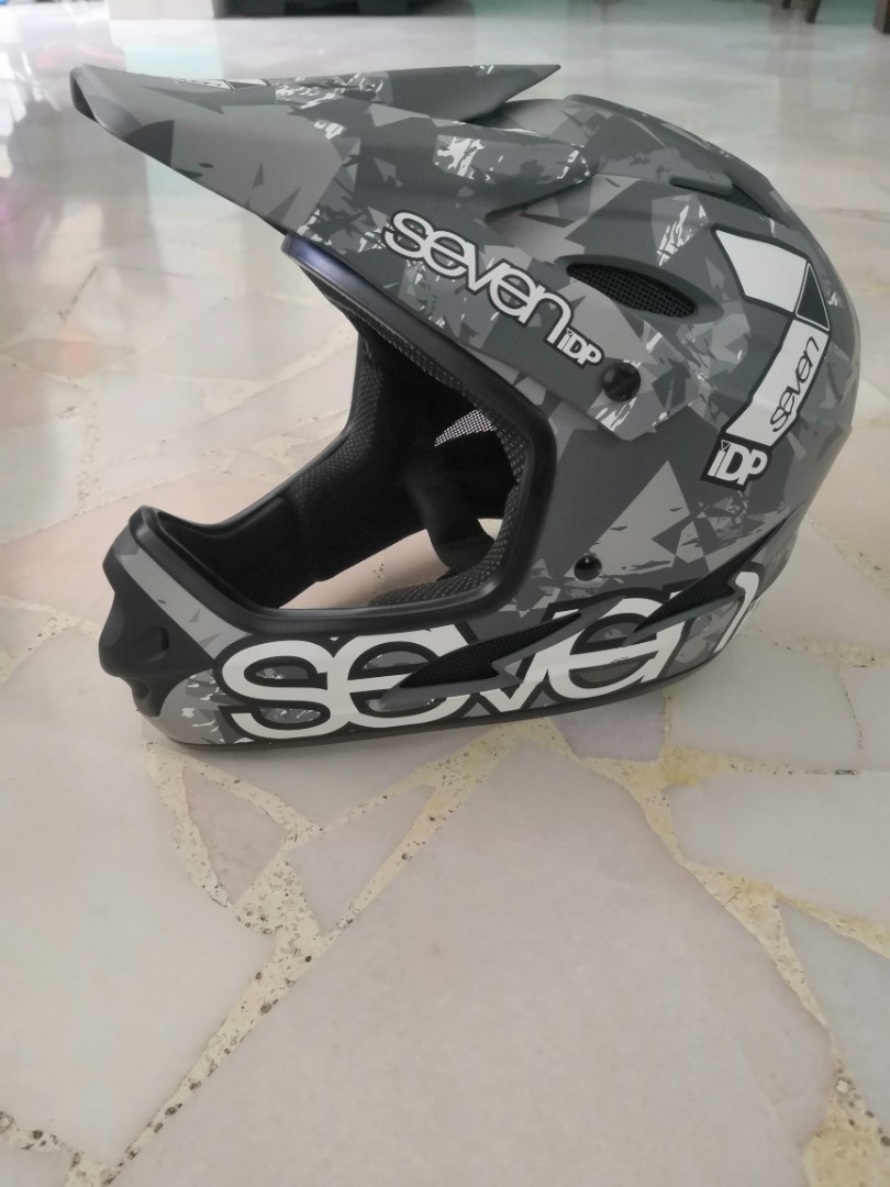 7idp Full Face Helmet, Sports Equipment, Bicycles & Parts, Parts ...