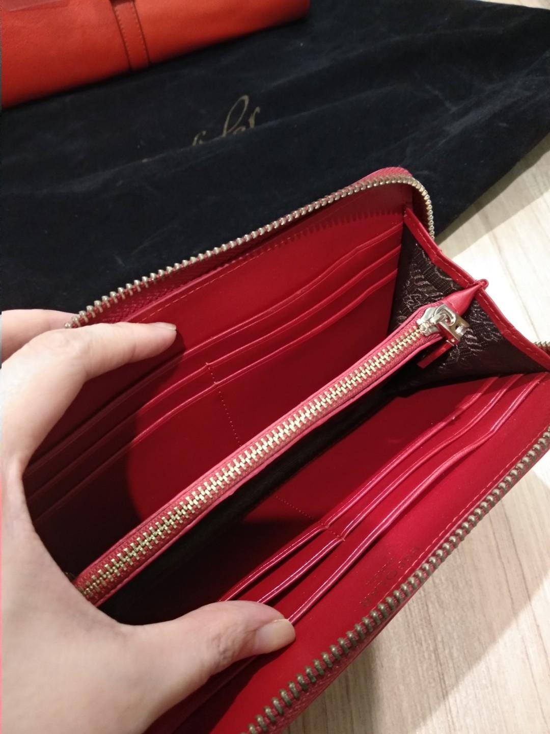 BNWT Esfolar Red Bag Reduced, Luxury, Bags & Wallets on Carousell