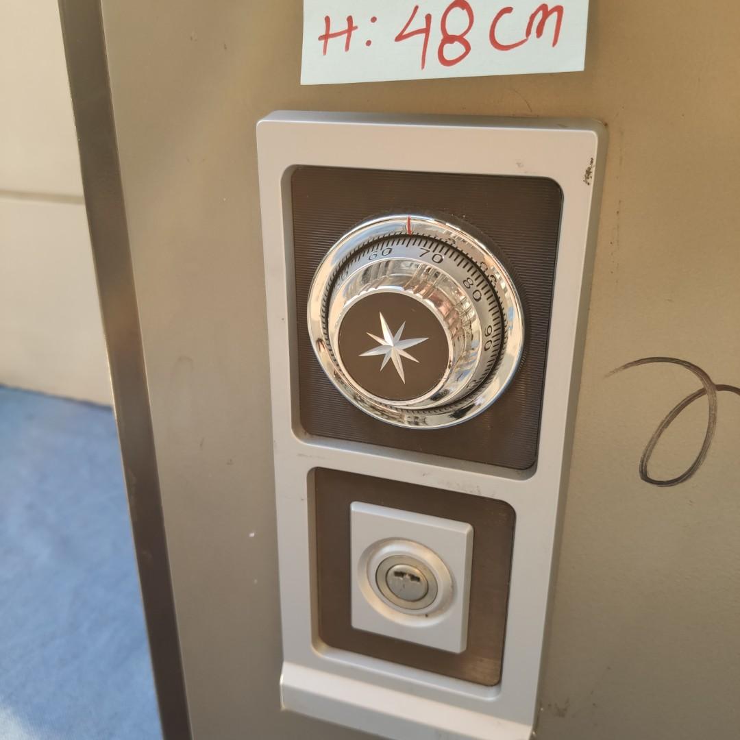 Crown Safety Vault, Babies & Kids, Baby Nursery & Kids Furniture ...