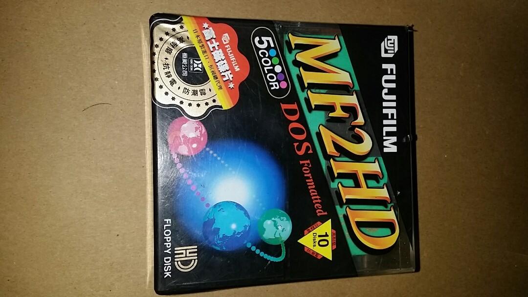 fujifilm 3.5 吋 磁碟片 MF2HD, 電腦及科技產品, 電腦周邊產品, 硬碟及儲存裝置在旋轉拍賣