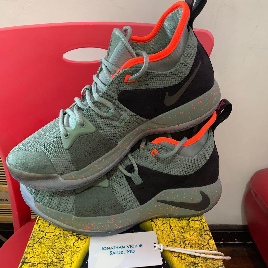 Kyrie 5 Patrick Star + PG 2 AS, Men's Fashion, Footwear, Sneakers on ...