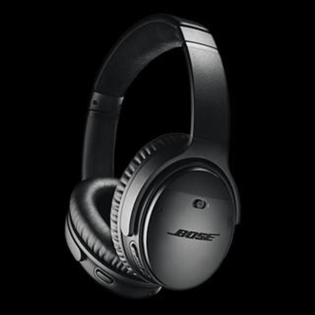 Limited Edition Bose QuietComfort 35 Series 2 Wireless Noise-cancelling ...