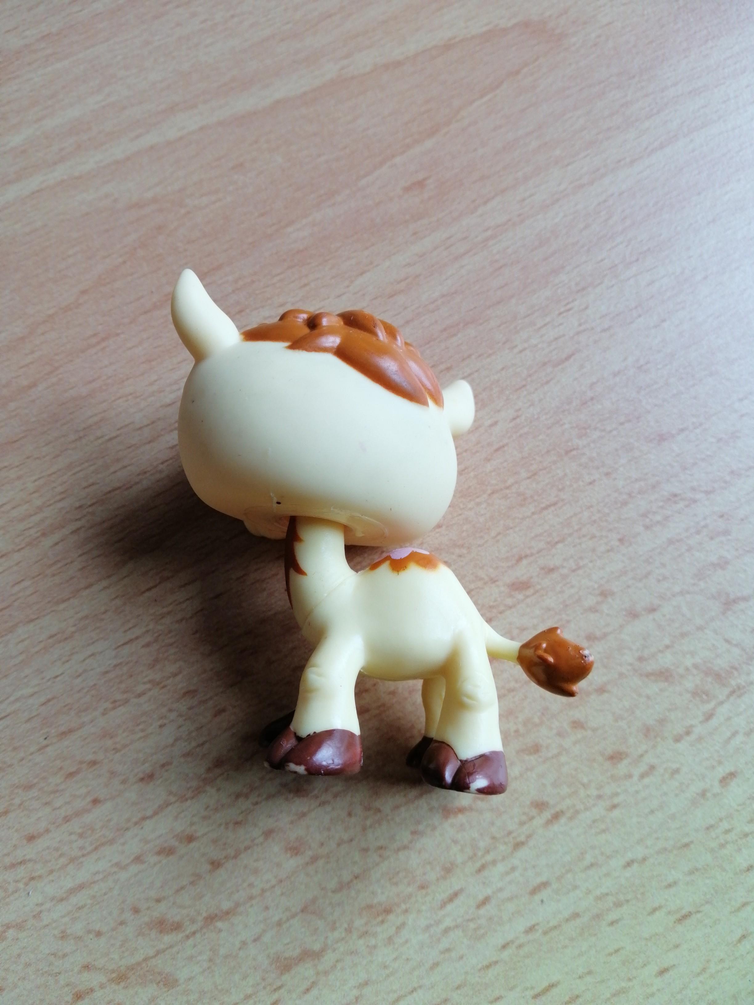 LPS Camel, Hobbies & Toys, Toys & Games on Carousell