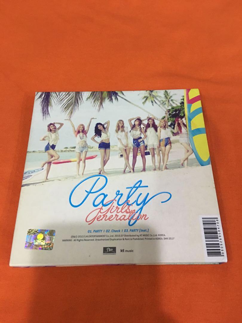 (OFFICIAL] Girls Generation- Party album, Hobbies & Toys, Memorabilia ...