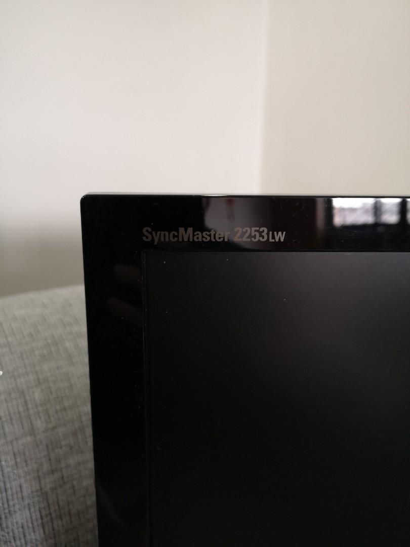 Samsung Monitor Syncmaster 2253LW, Computers & Tech, Desktops on Carousell