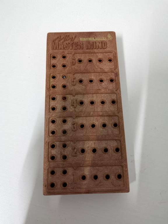 Singapore Airline: Limited Edition Mini Master Mind Game Set, Hobbies ...