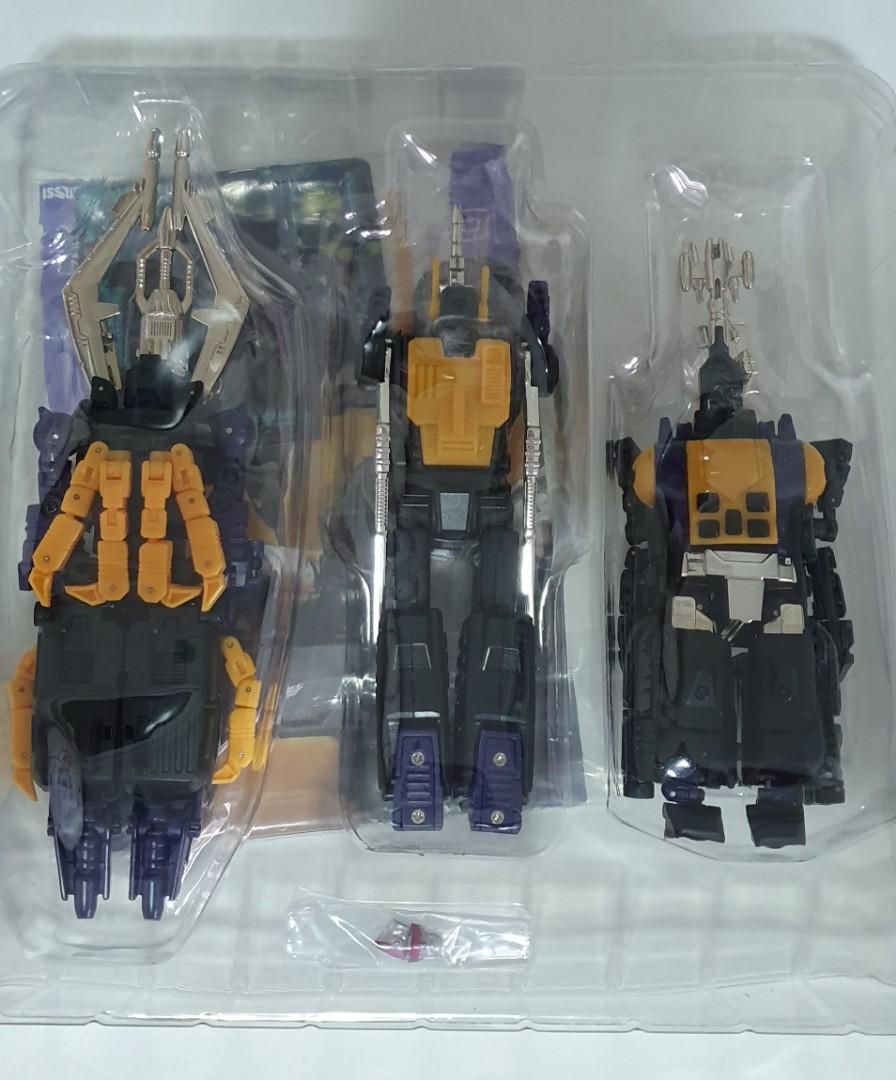 Transformers - MMC Insecticons, Hobbies & Toys, Toys & Games on Carousell