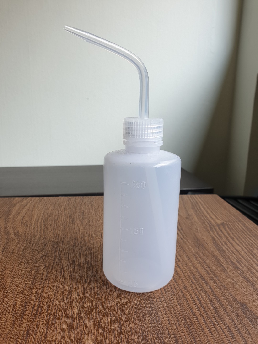 Wash bottle 250ml, Furniture & Home Living, Kitchenware & Tableware ...