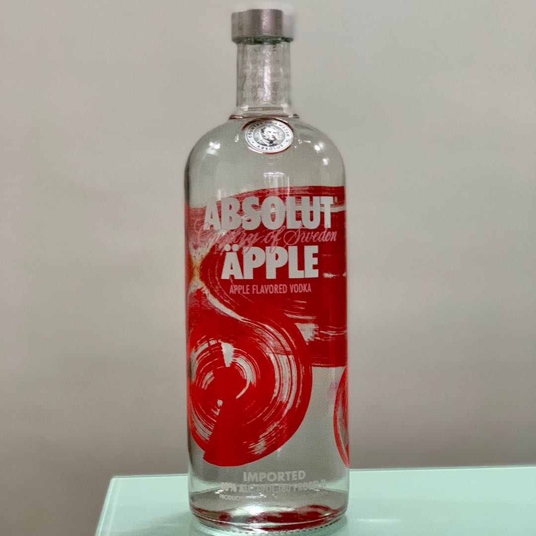 Absolut Vodka Apple (1 Litre), Food & Drinks, Alcoholic Beverages on ...