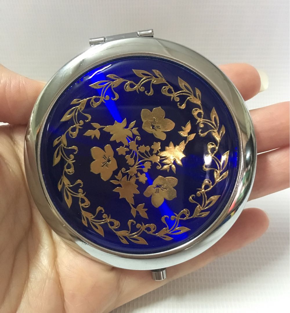 Compact Mirror, Beauty & Personal Care, Face, Makeup on Carousell
