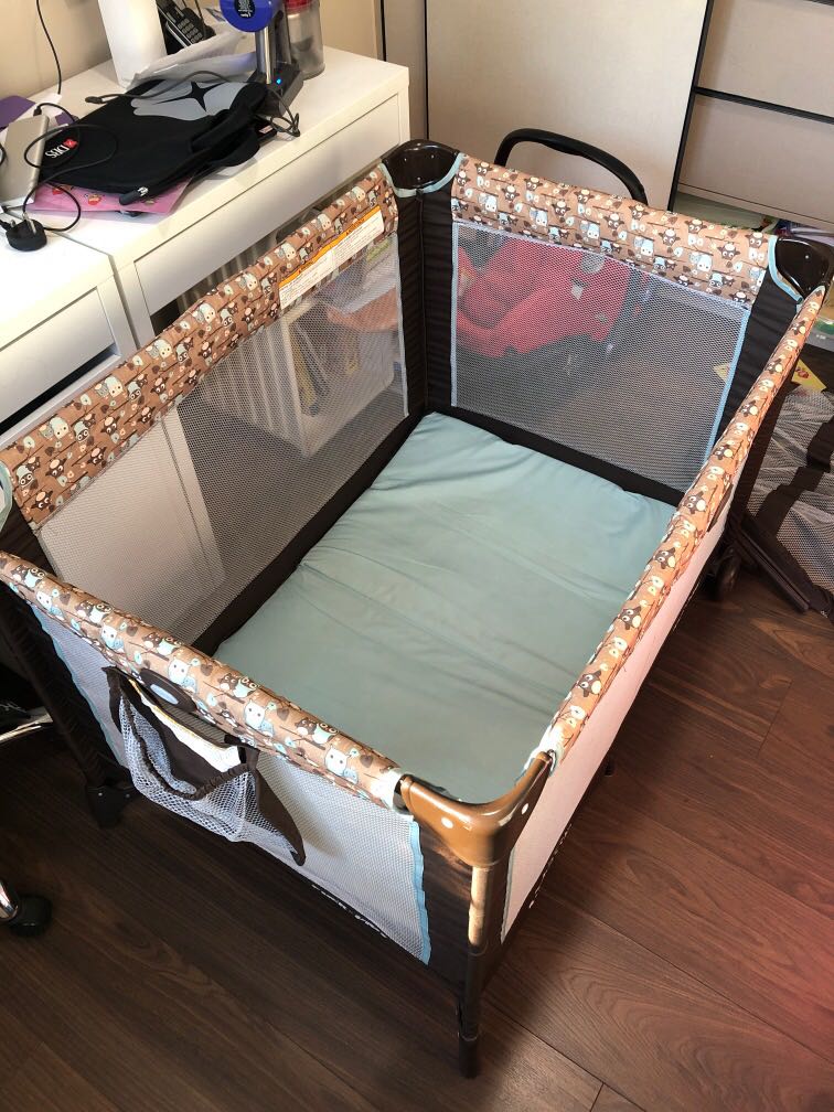 Graco play pen (infant cot crib playpen child toddler children), Babies ...