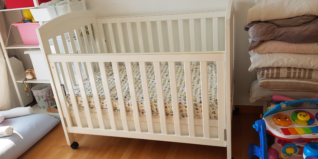 Grotime Classic White Cot with Drawer, Babies & Kids, Baby Nursery ...