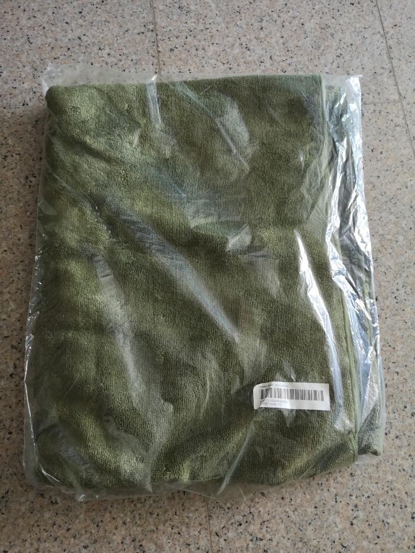 Saf micro fibre towel, Furniture & Home Living, Bedding & Towels on ...