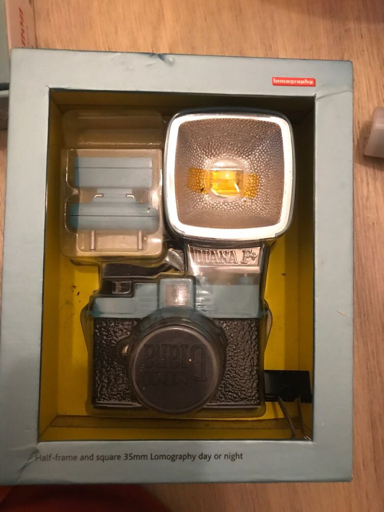 LOMO mini Diana & Flash, 攝影器材, 攝影配件, 閃光燈 - Carousell