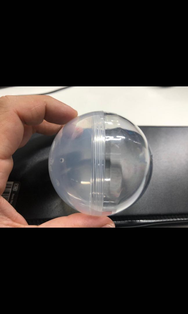 Claw Machine Capsule, Hobbies & Toys, Toys & Games on Carousell