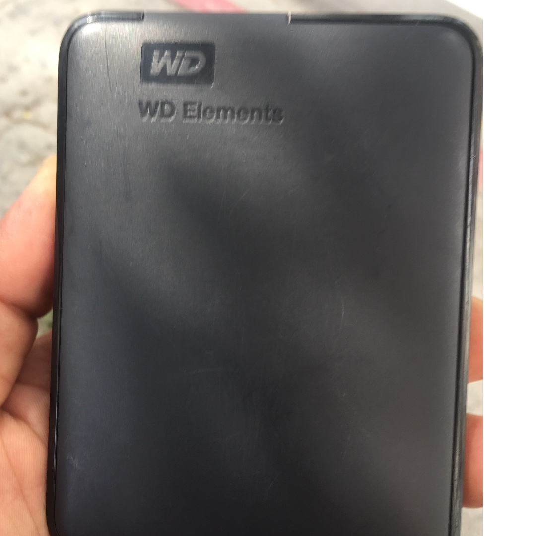 Hard disk WD elements on Carousell