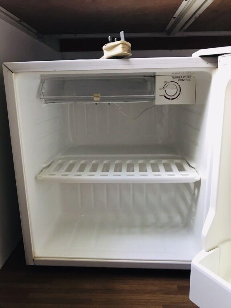 Mini Fridge, TV & Home Appliances, Kitchen Appliances, Refrigerators ...