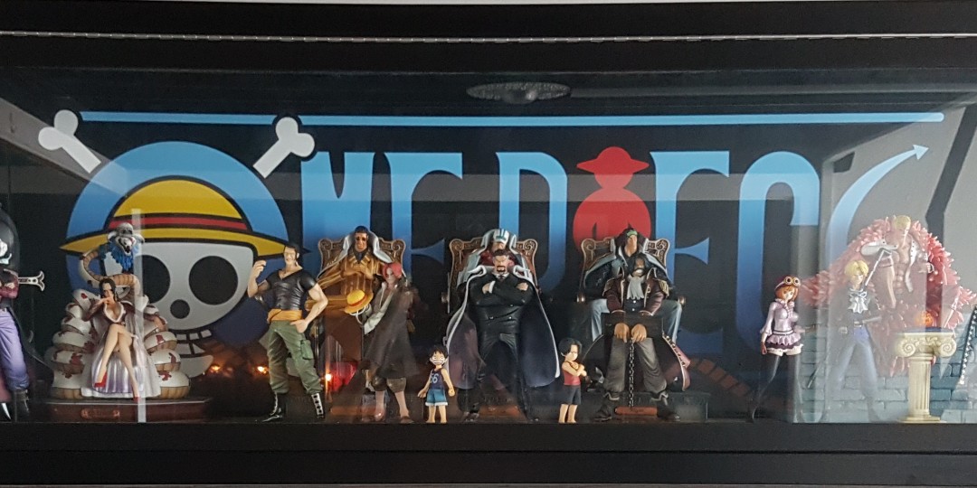 One Piece Statue Figure Display Cabinet, Hobbies & Toys, Toys & Games ...