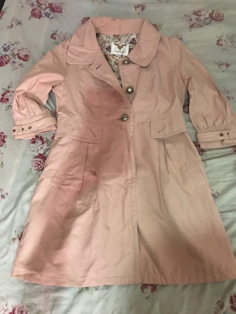 Preloved Coat, Women's Fashion, Coats, Jackets and Outerwear on Carousell