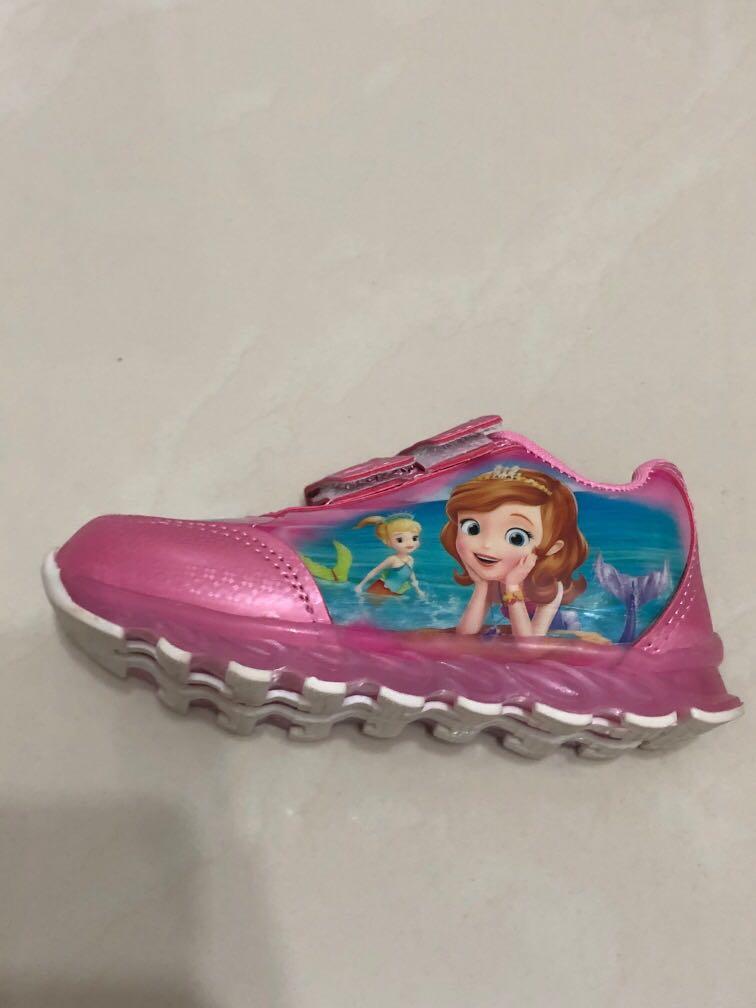 Sofia princess kids velcro covered shoes (pink), Babies & Kids, Babies ...