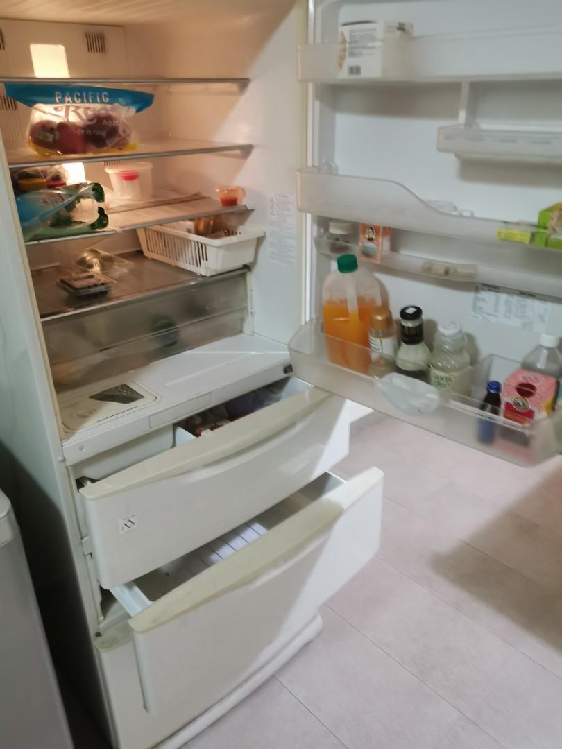 Water chilled fridge with water tank, TV & Home Appliances, Kitchen ...
