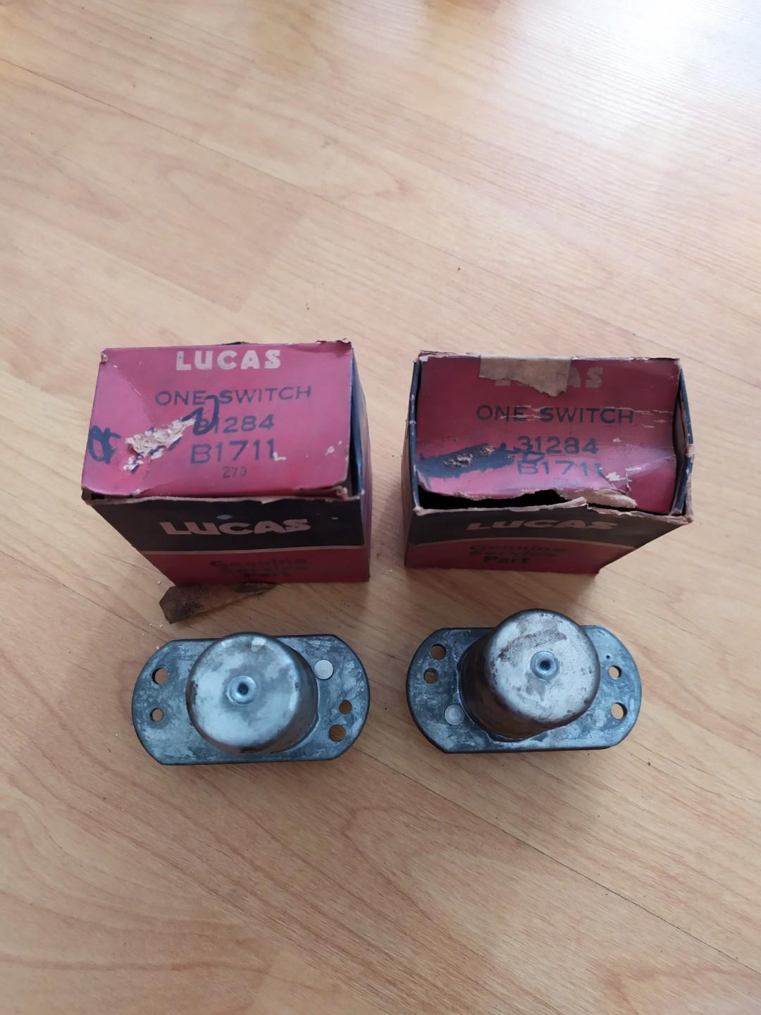 England Lucas One Switch 31284 Vintage, Hobbies & Toys, Collectibles ...