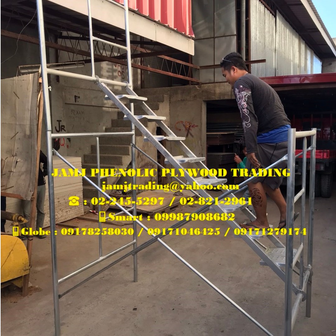Scaffolding pipes, H frame set, GI ladder, catwalk or flatform and ...