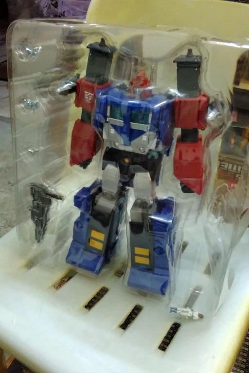 transformers masterpiece mp 31 delta magnus mib takara tomy, Hobbies ...