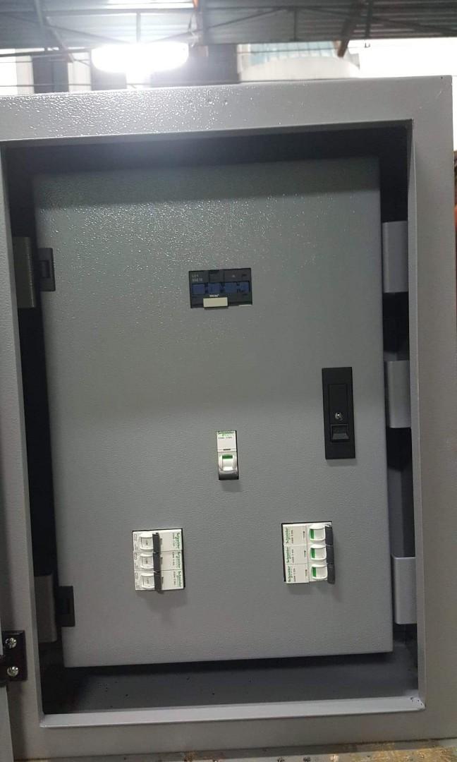 Uninterruptible Power Supply Data Cabinet Automatic Voltage Regulator ...