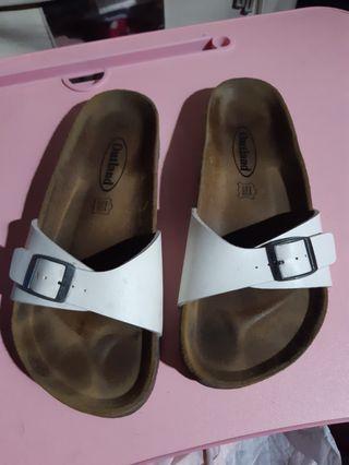 outland+sandals - View all outland+sandals ads in Carousell Philippines