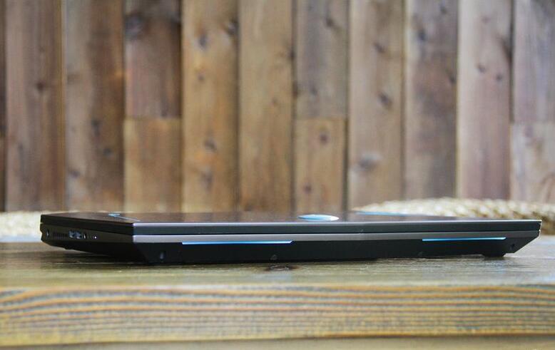 (二手) THUNDEROBOT 911 Dino X8 i7-8750H GTX 1070 8G 15.6" 1920x1080 ...