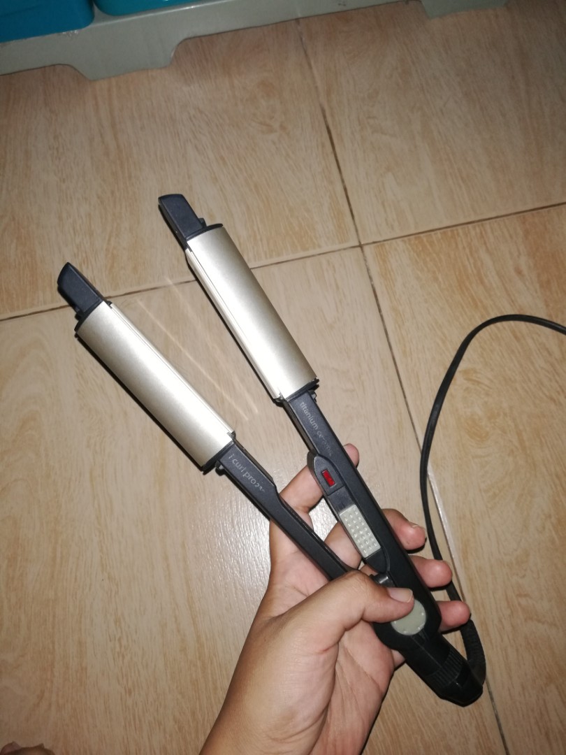 Babyliss Icurl Pro Hair Iron, Beauty & Personal Care, Hair on Carousell