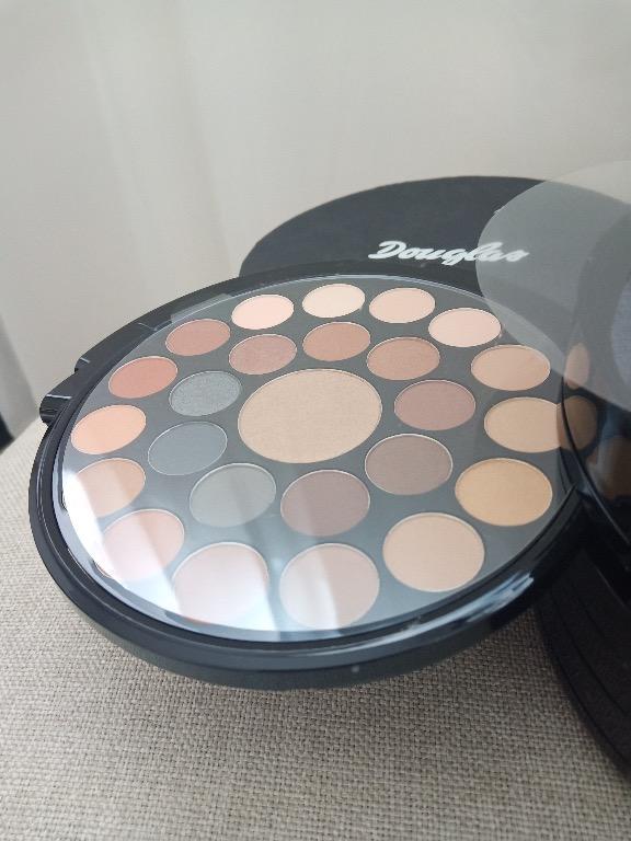 Douglas Makeup Kit | Saubhaya Makeup