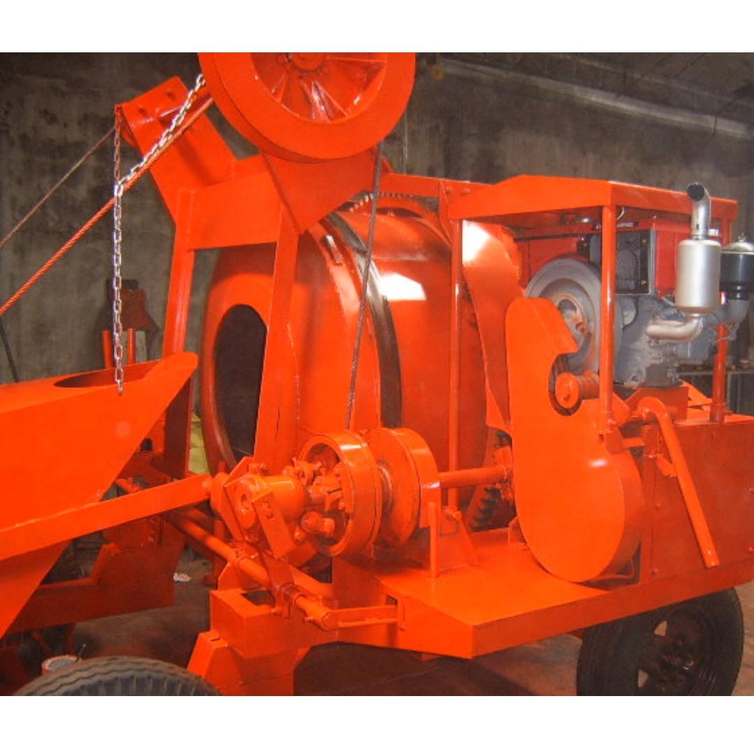 Concrete Mixer 2 Bagger capacity, Commercial & Industrial, Industrial ...