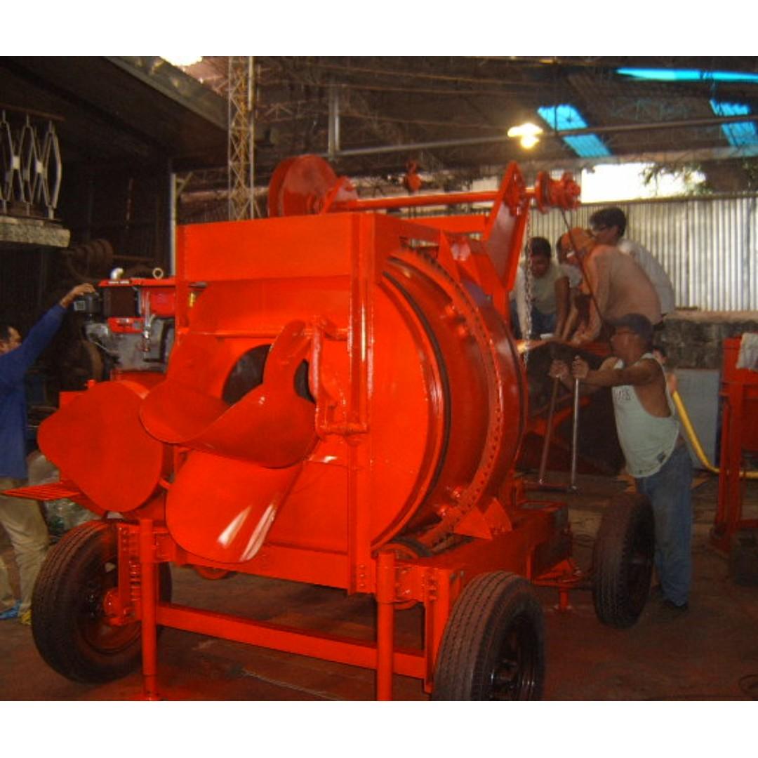 Concrete Mixer 2 Bagger capacity, Commercial & Industrial, Industrial ...
